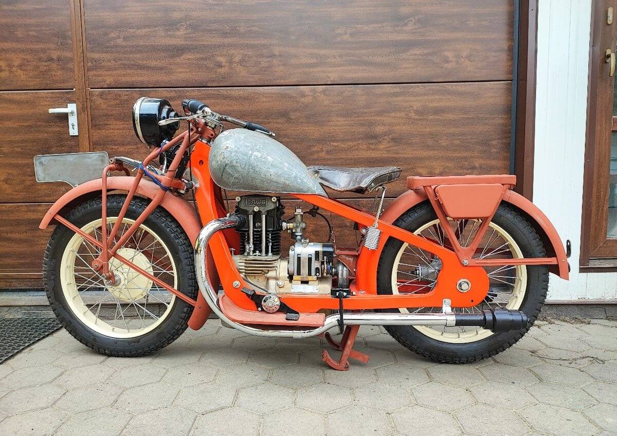 Foto: Našli jsme vůbec nejdražší klasické motorky Jawa. Na některé ...