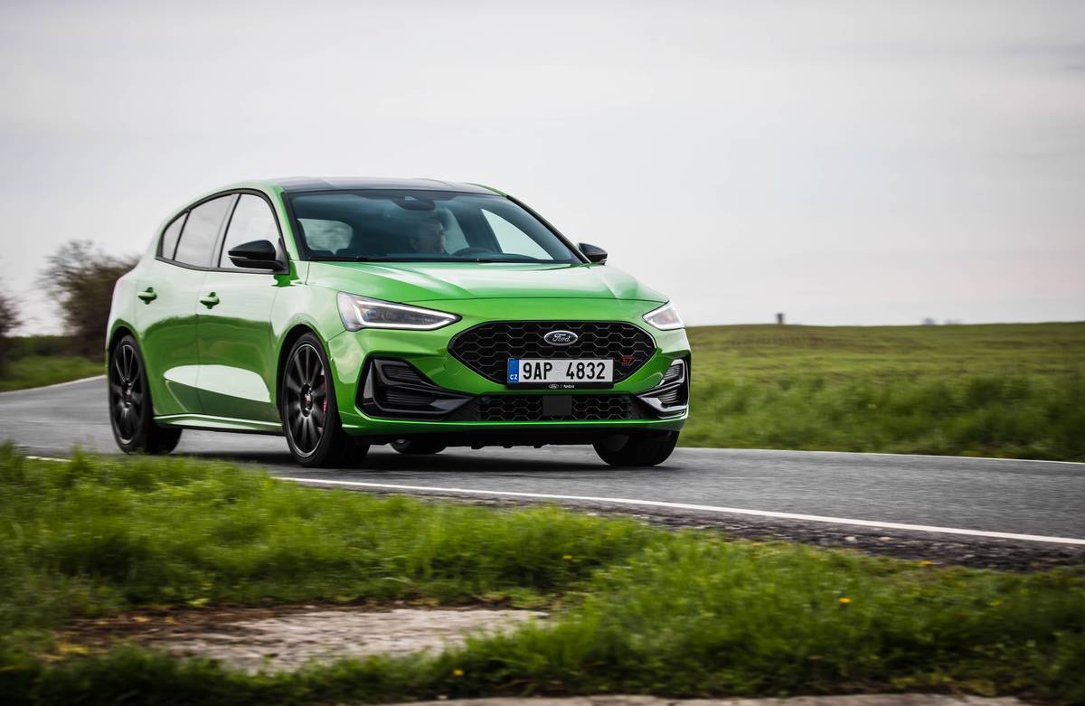 Foto: Ford Focus ST Track Pack má úžasný podvozek KW a větší brzdy ...