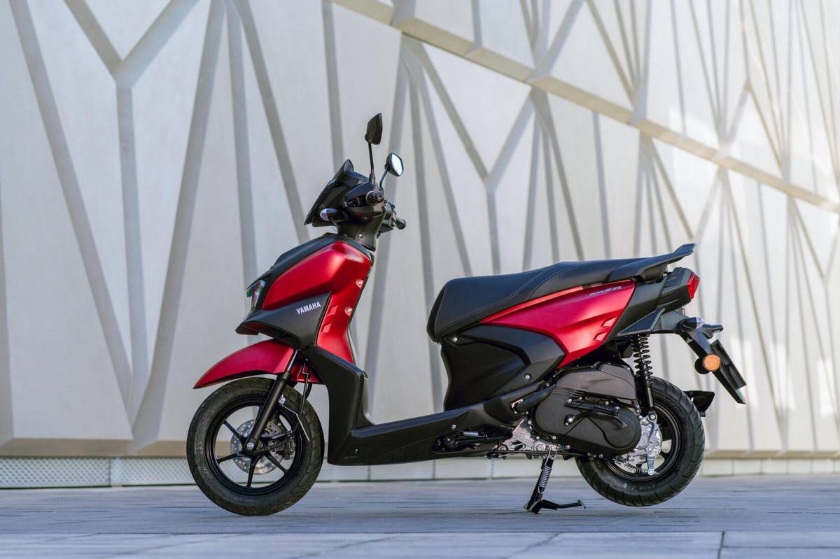 Foto: Malý skútr za 55 tisíc? Novinky Yamaha pro rok 2024 jsou ...